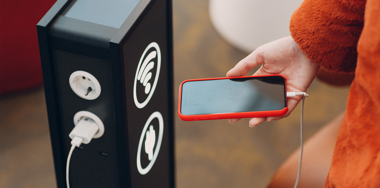 Avoid Juice Jacking When You’re On the Go - Braven Health